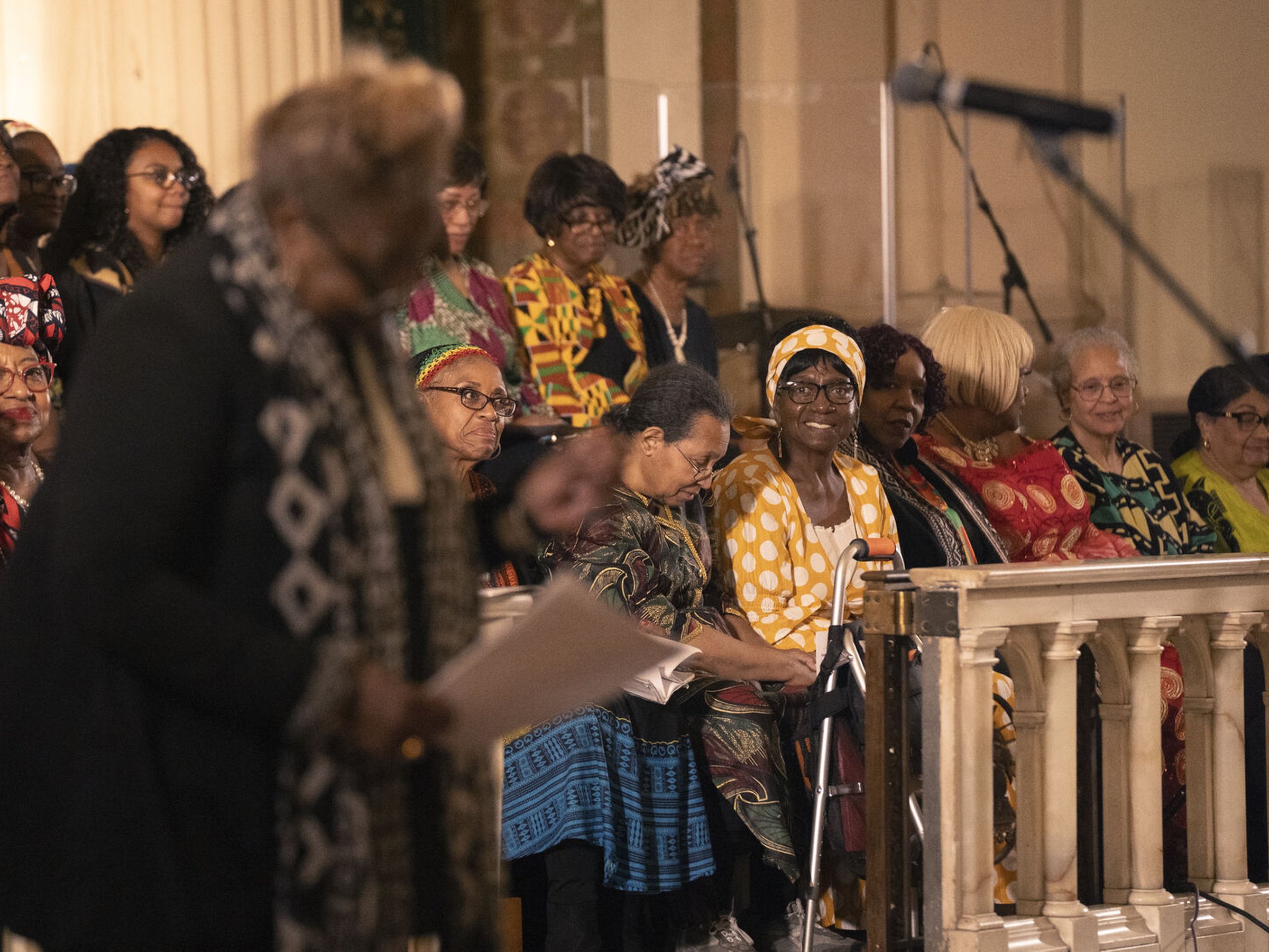 Black Catholic Gospel Choir sings the Lord is 'worthy to be praised' in ...