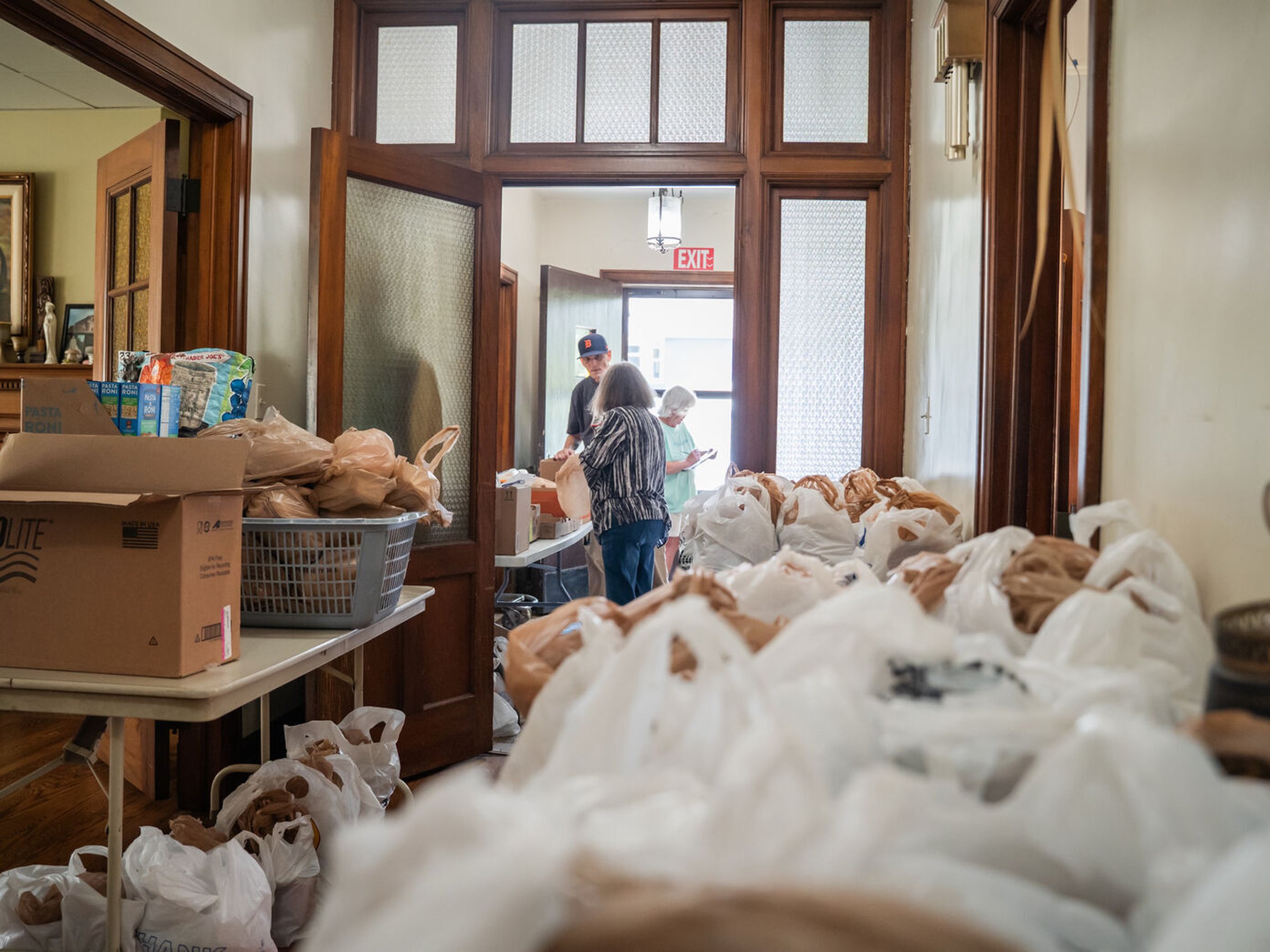 Catholic Charities launches emergency food drive amidst cutoff in SNAP ...