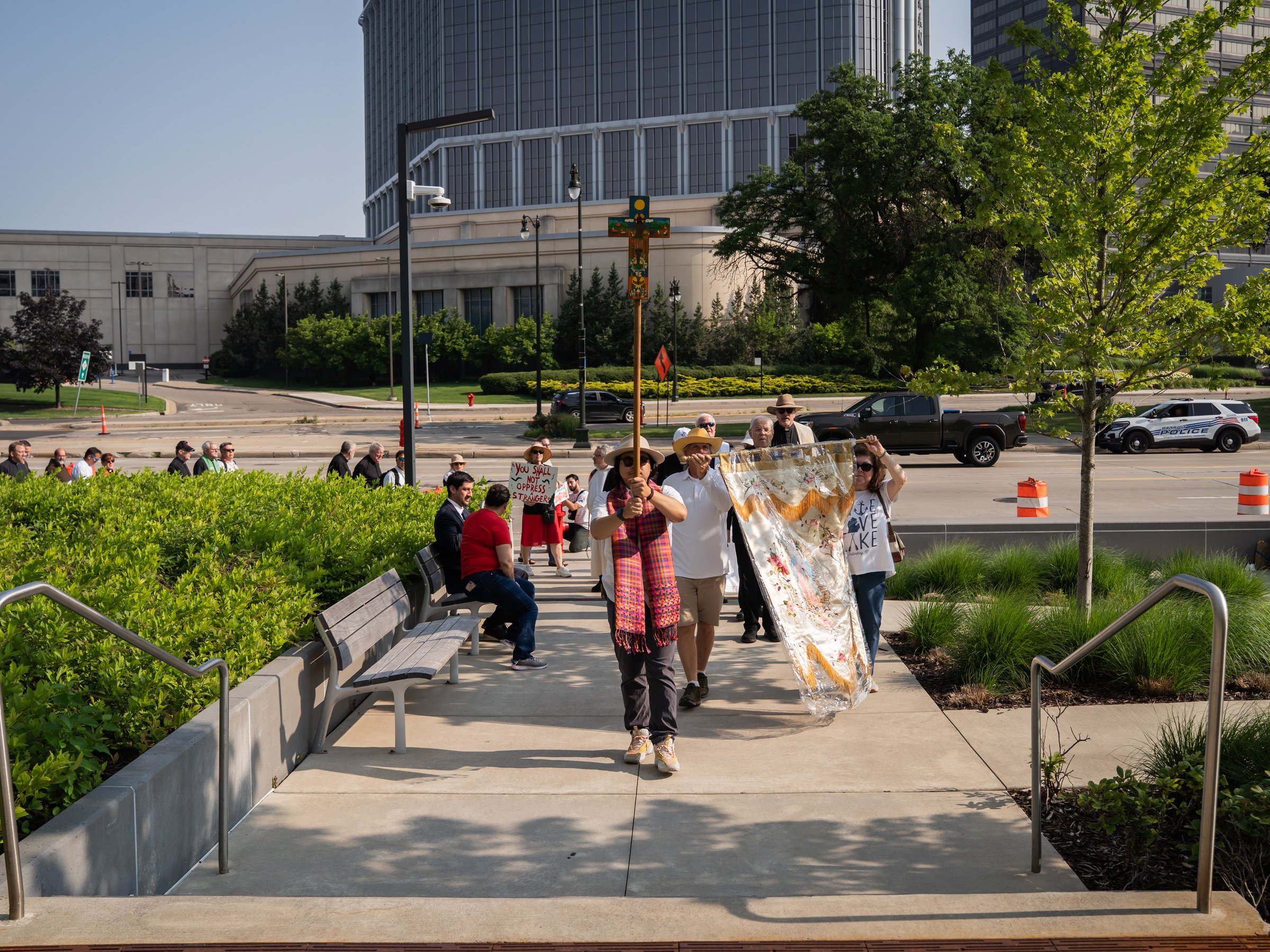 Church leaders, faithful lead procession calling for just immigration ...
