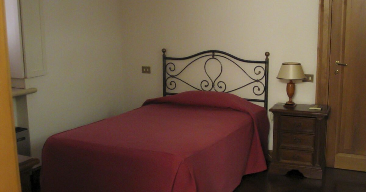Vatican guesthouse offers cardinals privacy, relaxed comfort- Detroit ...