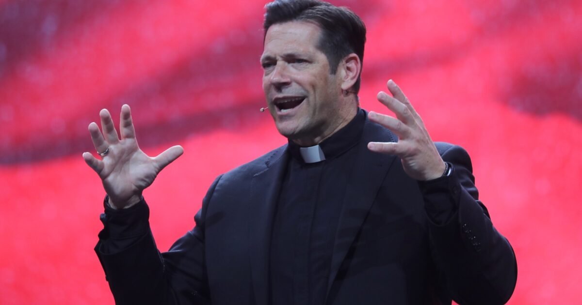 Fr. Schmitz shares how all can join in the conclave's 'sacred moment ...
