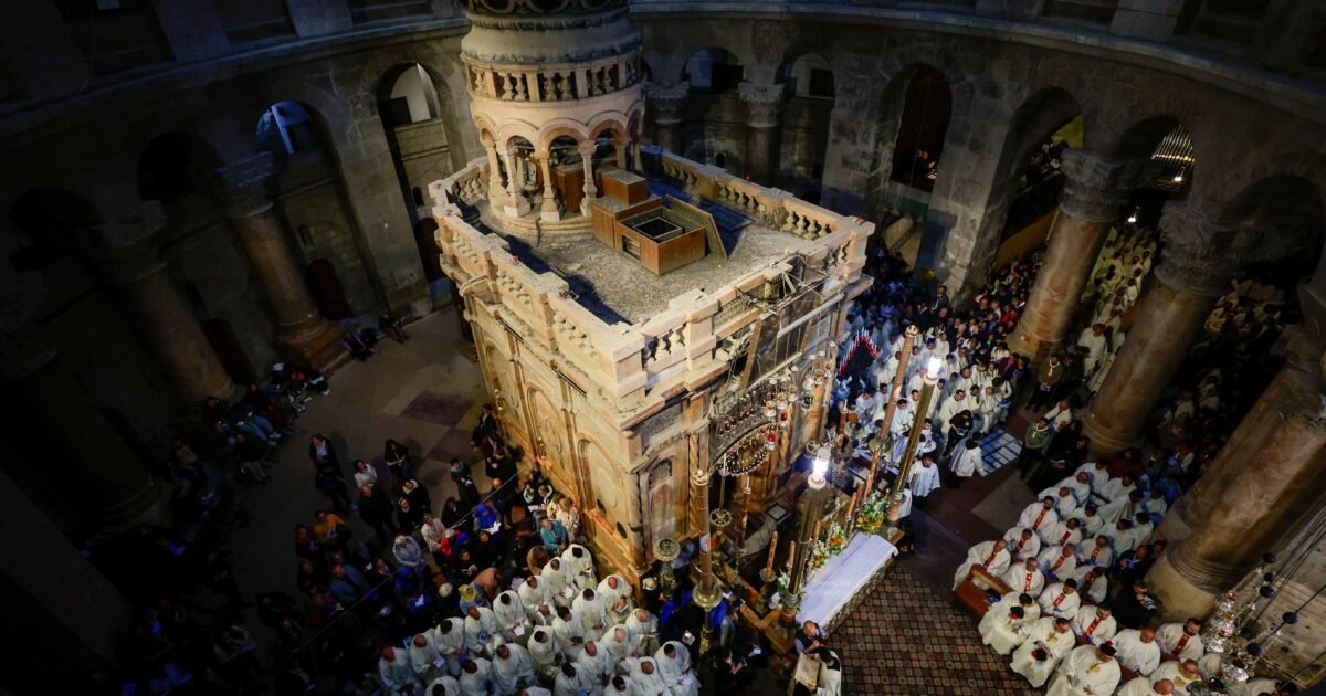 Israeli police prevent Latin patriarch, custos, from entering Church of ...