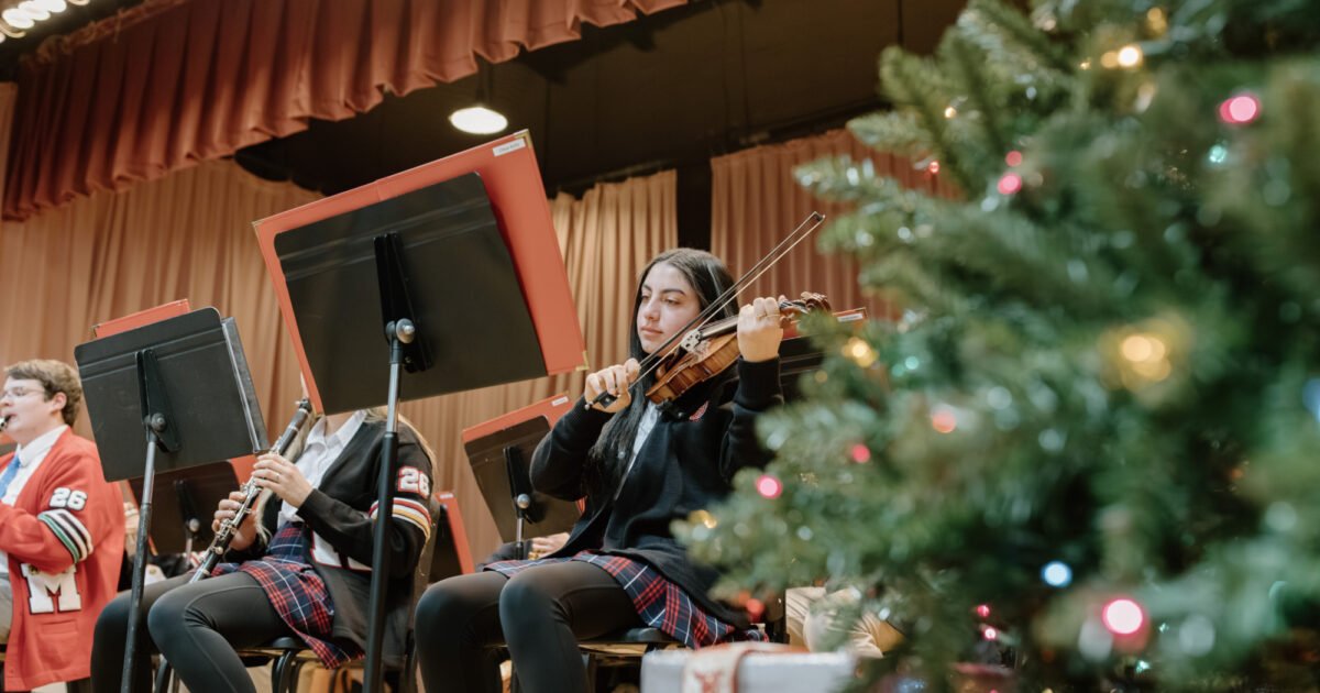 Merry and bright: Your 2024 guide to Detroit's Christmas and Advent ...