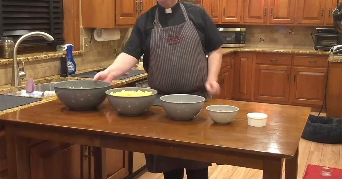 'Cooks with Collars' videos show what priests are cooking up in the ...