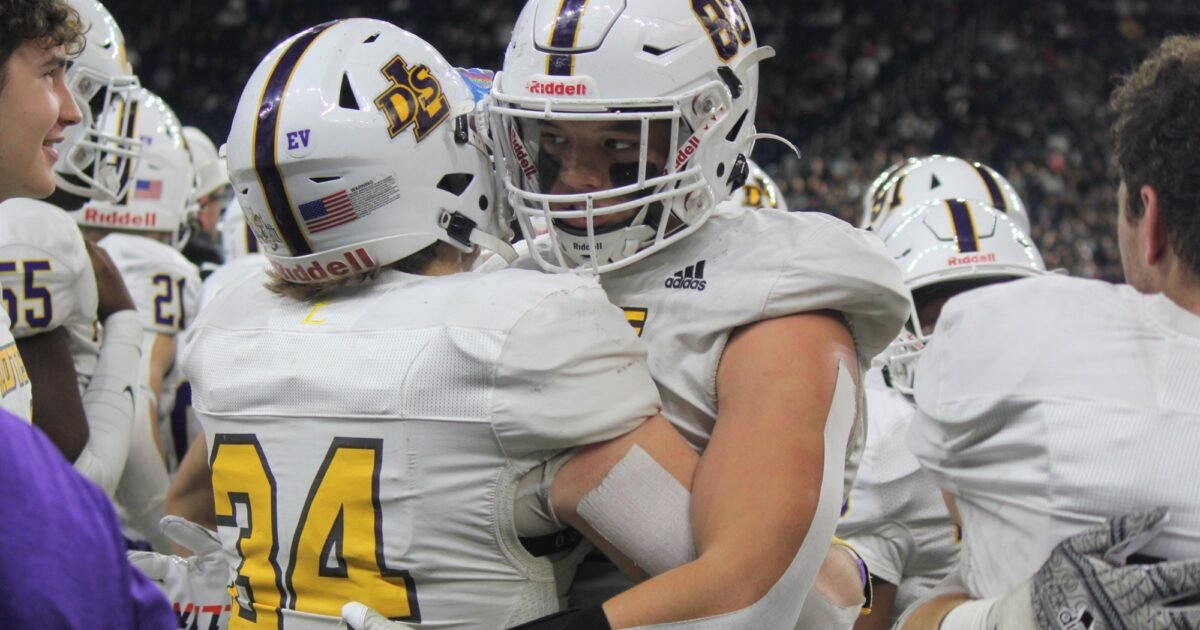 De La Salle dominates to win second consecutive state football ...