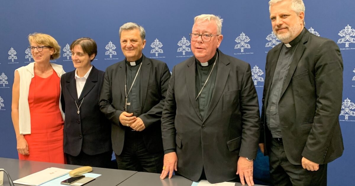 Synod style: Text outlines very different process for 'synod on ...