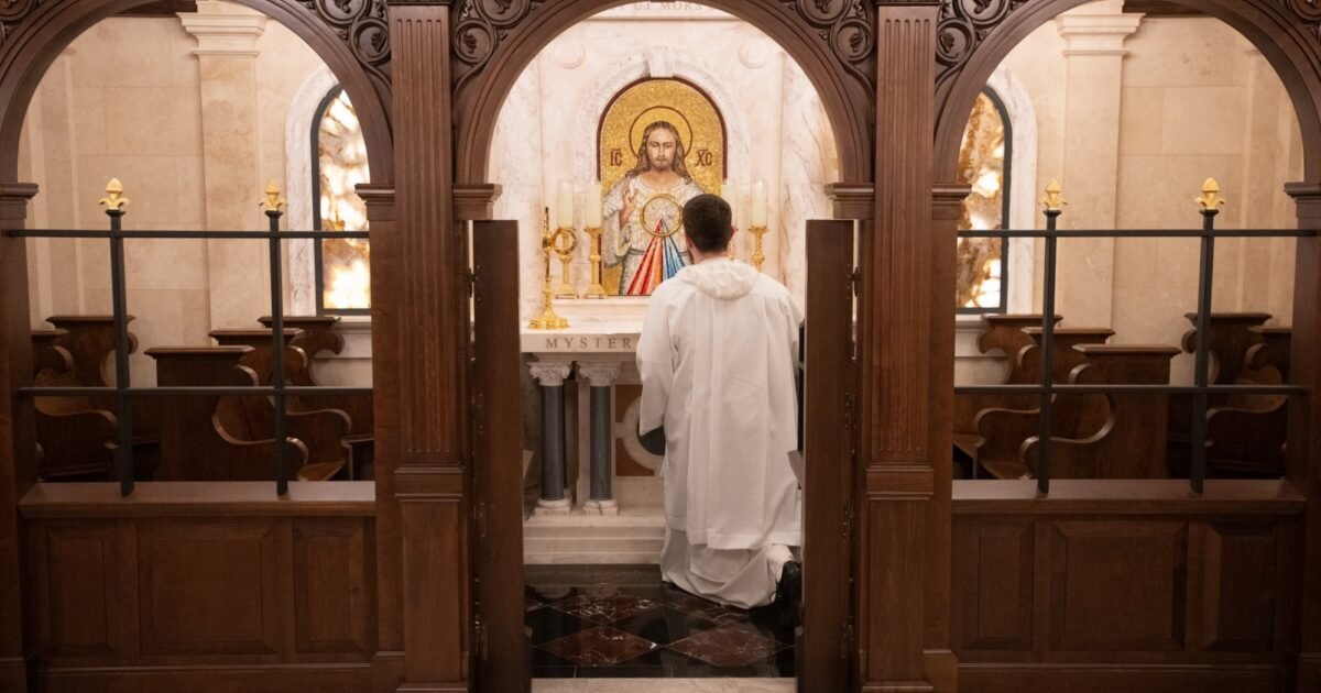 Synod reveals how parish perpetual adoration chapels set hearts on fire ...