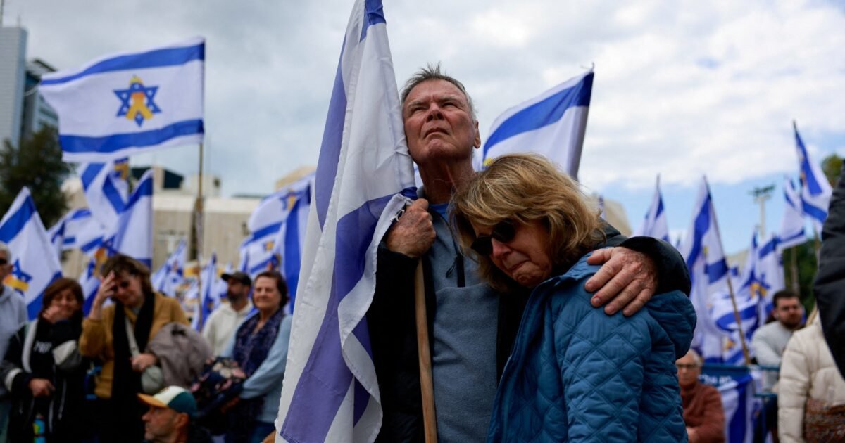 Tens of thousands of Israelis line streets for funeral procession for ...