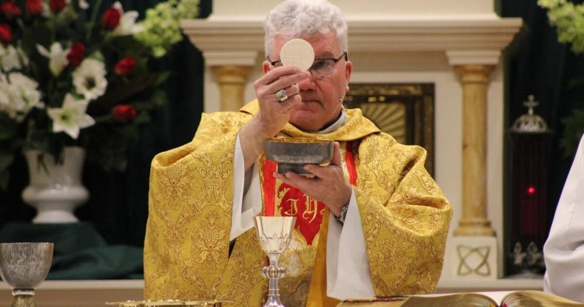 ‘All for Jesus:’ How Bishop Monforton’s upbringing in Detroit shaped ...