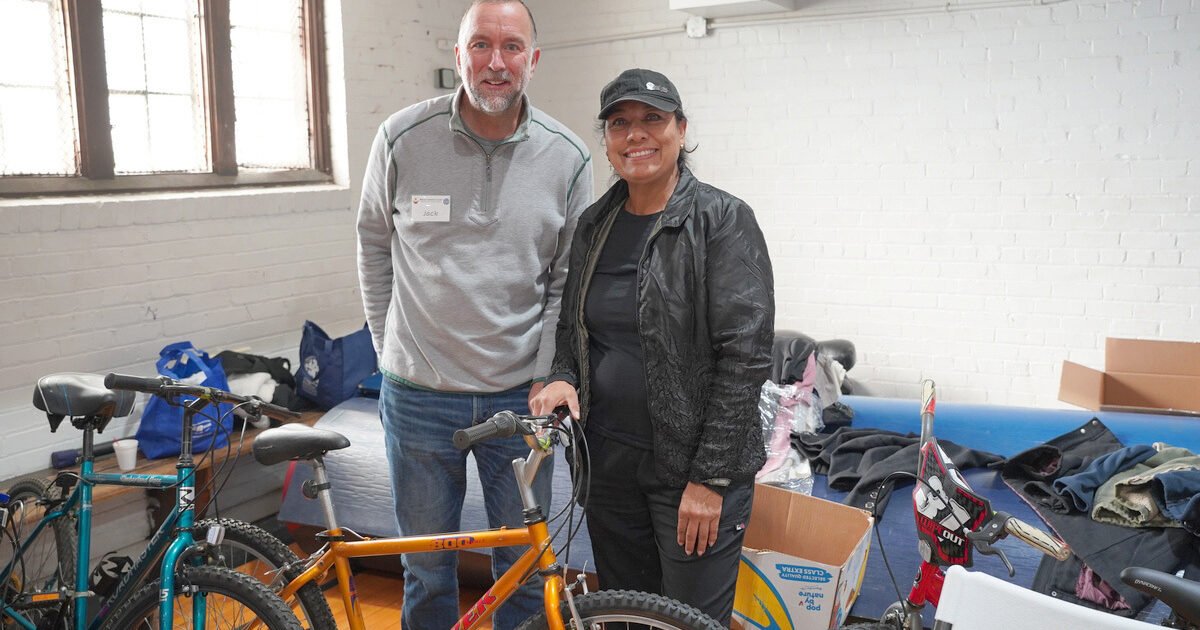 With free bicycles, Pontiac ministry helps low-income guests regain ...