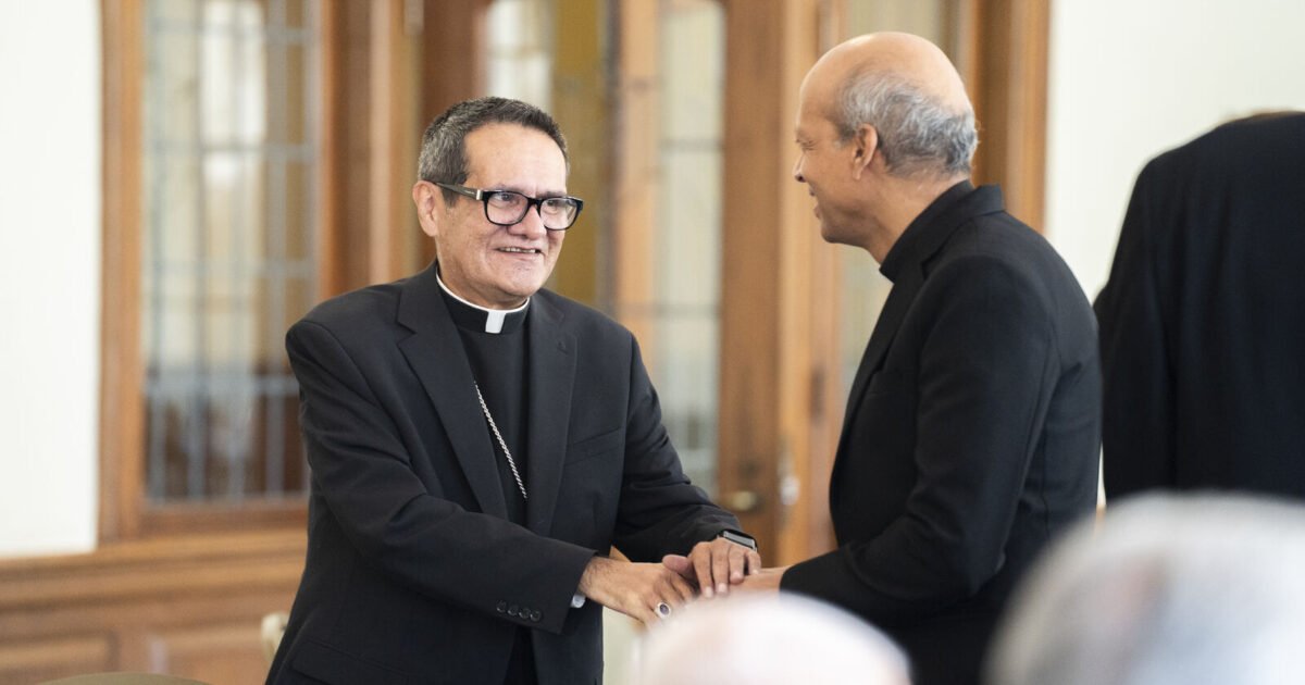 Detroit priests bid farewell to 'wonderful friend' and father figure ...