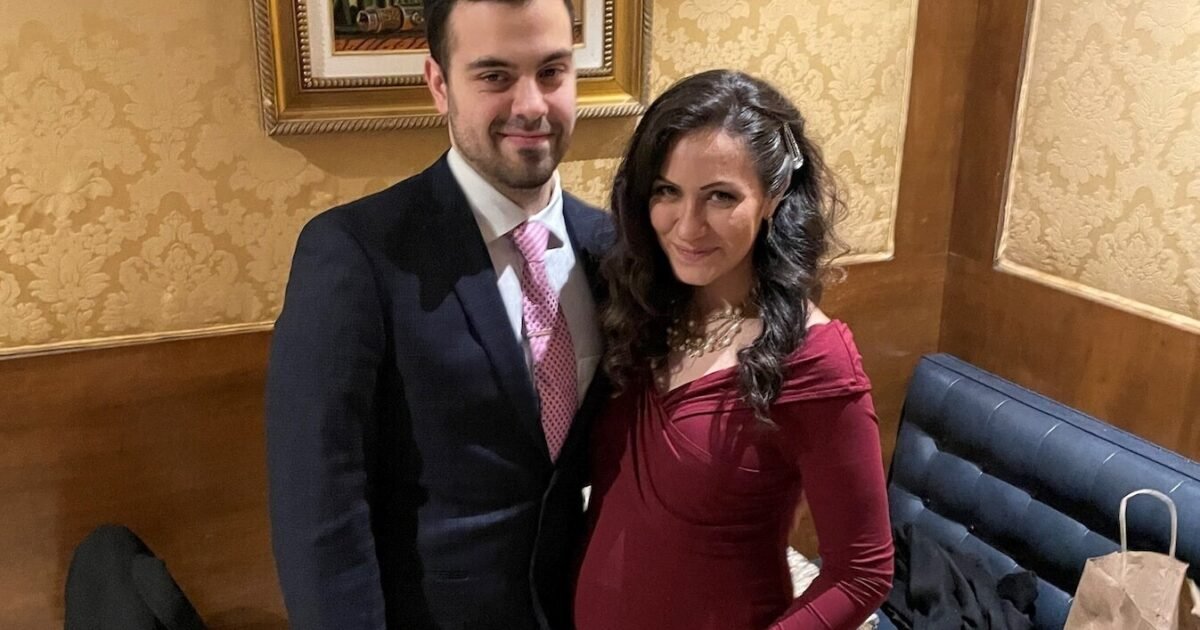 Pregnant with conjoined twins, Detroit mother finds powerful strength ...