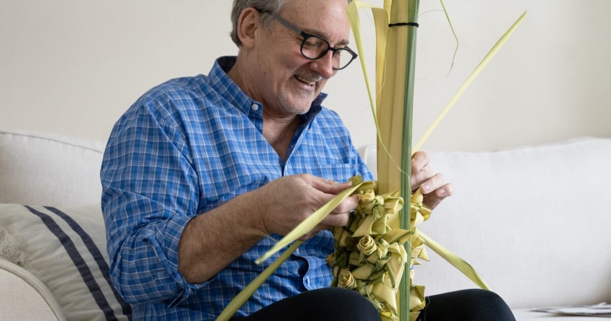 Local family carries on 80-year tradition of braiding palms for Detroit ...