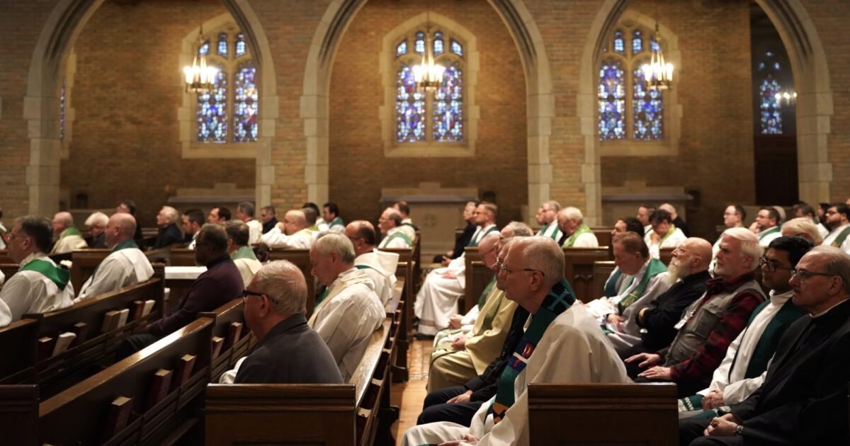 Priests begin discernment in Archdiocese of Detroit's restructuring ...