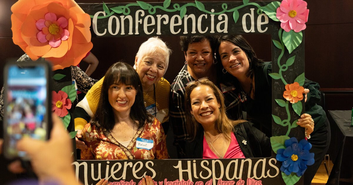 Nearly 800 women experience Jesus' mercy during 14th Hispanic Women's ...