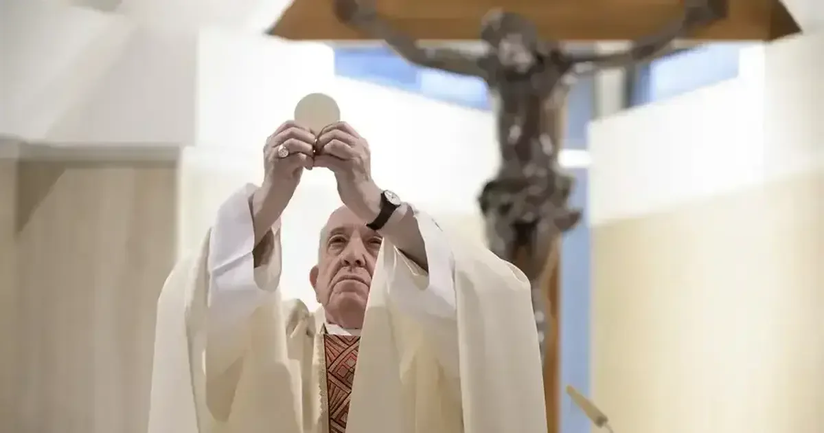 El Papa Francisco confirma la implementación del motu proprio ...