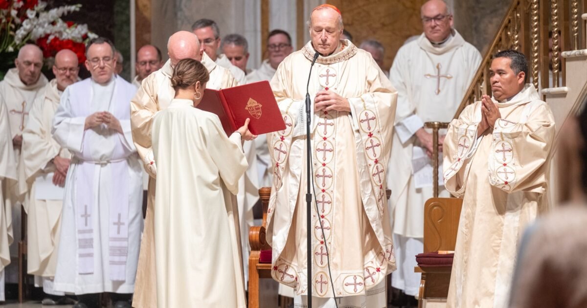 As undocumented immigrants face ‘fear and terror,’ Catholics should ...